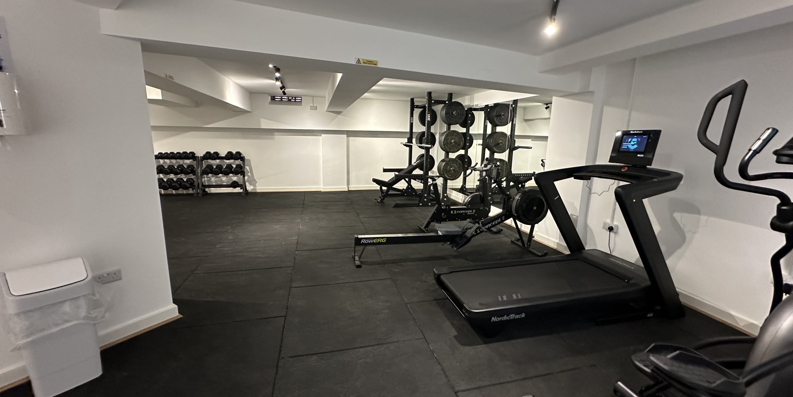 Metro Apartment Gym | UK Supreme Fitness