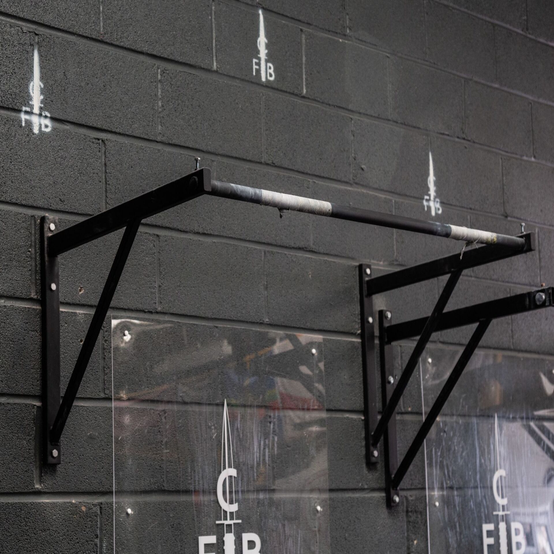 DELTA PULL UP BRACKET | UK Supreme Fitness